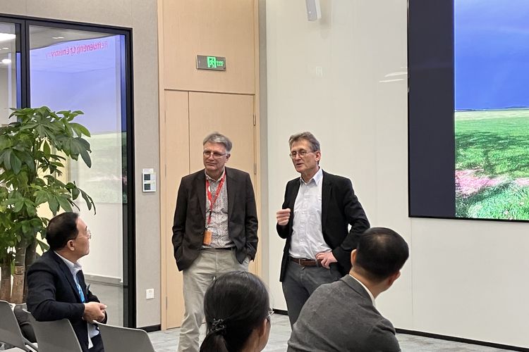 2nd Visit of Nobel Laureate Prof. Ben Feringa to Solvay Shanghai | E2P2L